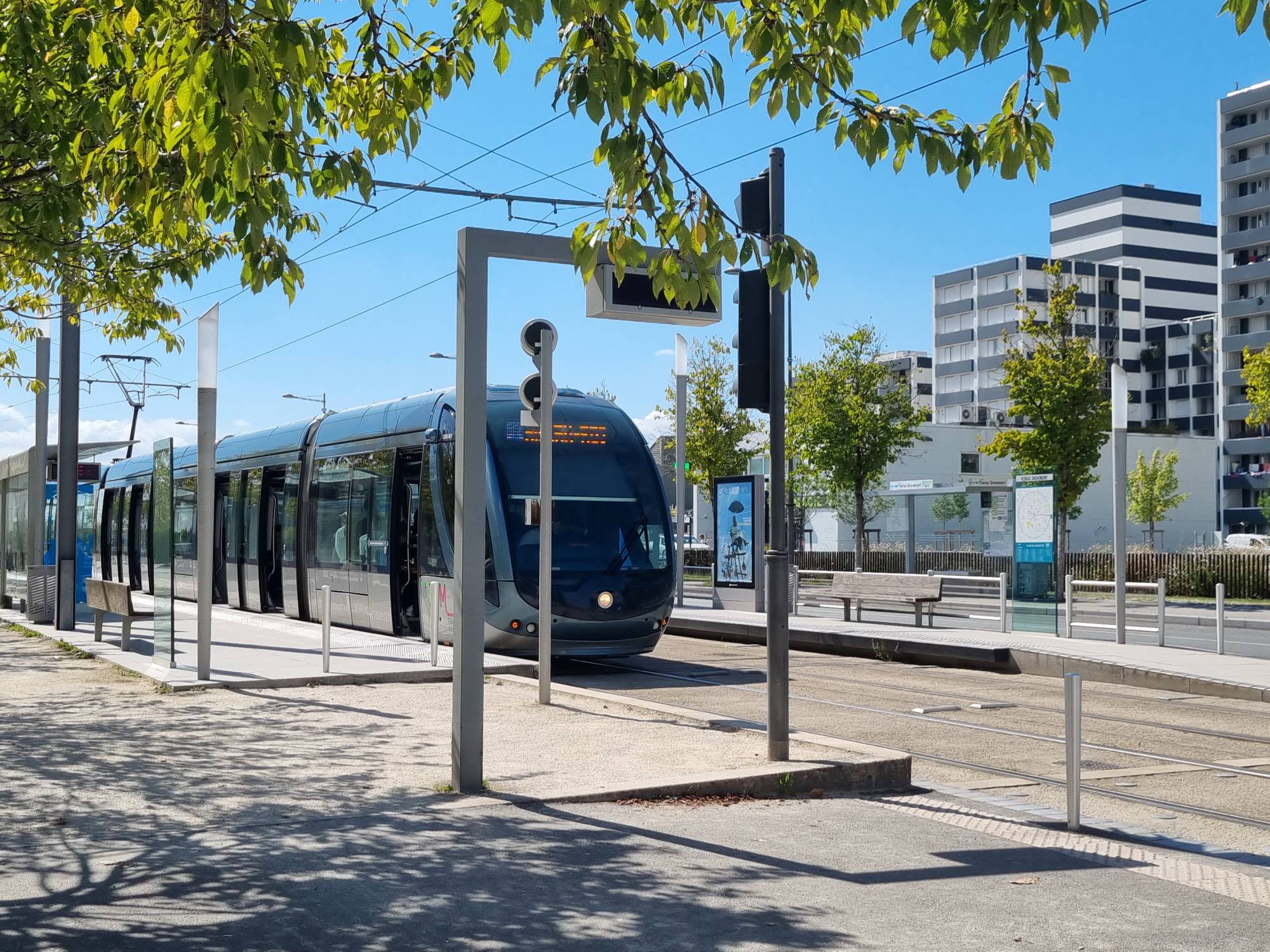 Mairie de Floirac - Transports en commun - Mairie de Floirac